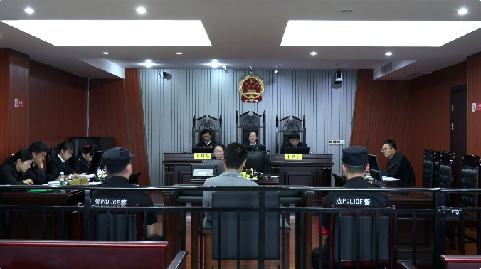江西吉水暴力伤医致死案开庭:被告涉嫌故意杀人罪,择期宣判
